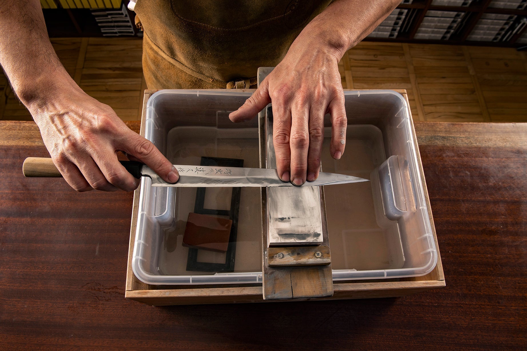 How to sharpen a single bevel knife: Expert Tips & Techniques [VIDEO G ...